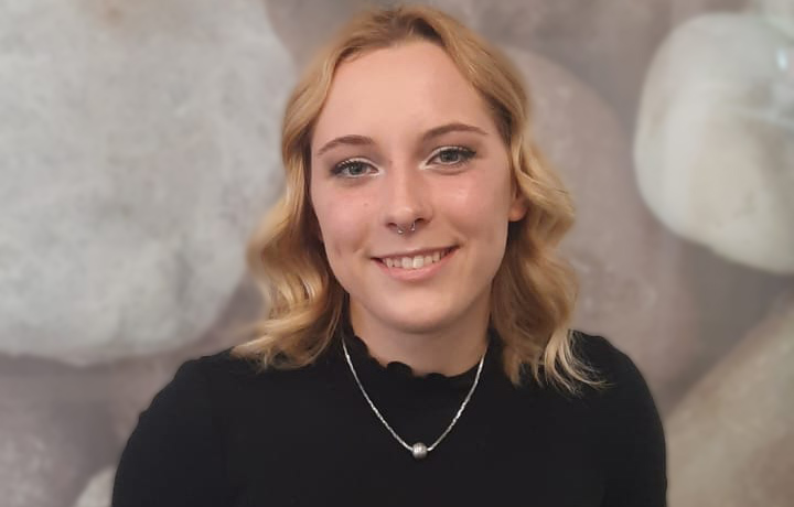 Team: LARAIA HAIRLIVE – Ihr Friseur in Reutlingen und Tübingen